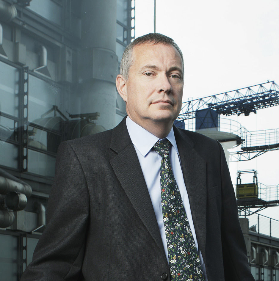 Standard Life appoints Lloyd’s of London’s Luke Savage as CFO - The CFO