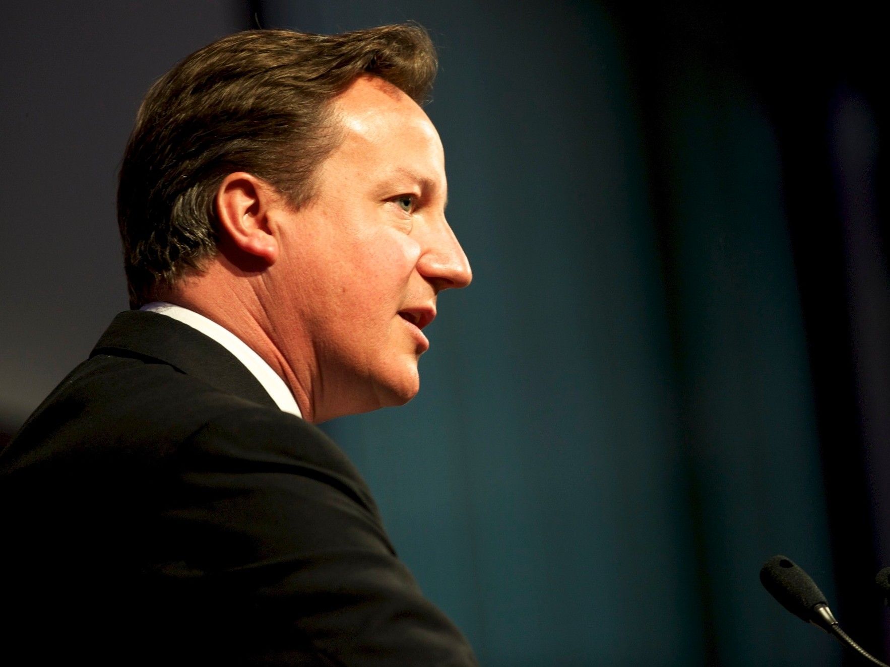 Cameron announces swingeing law changes in anti-corruption fight - The CFO