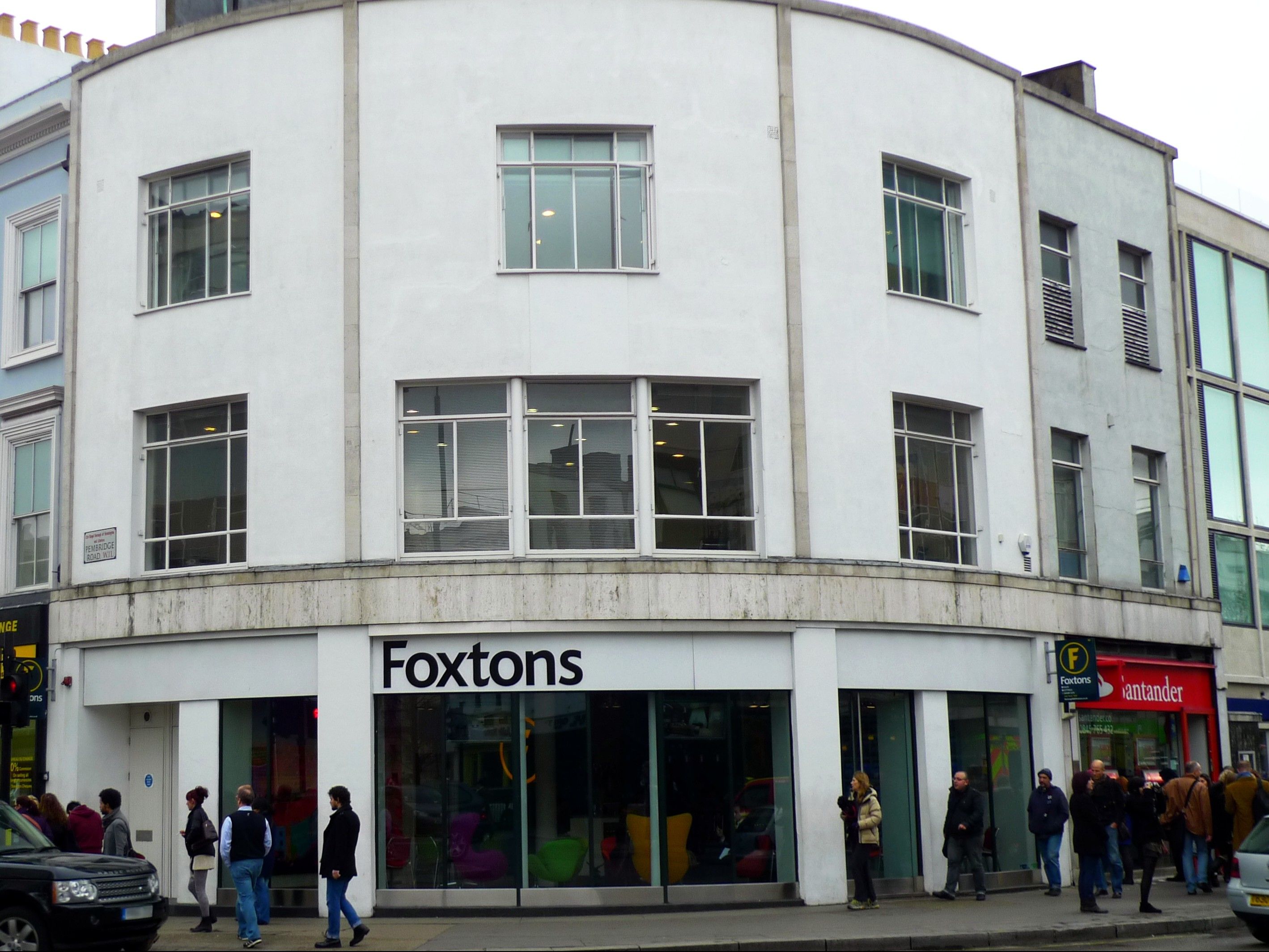 Foxtons CFO Nieslony steps down to FD - The CFO
